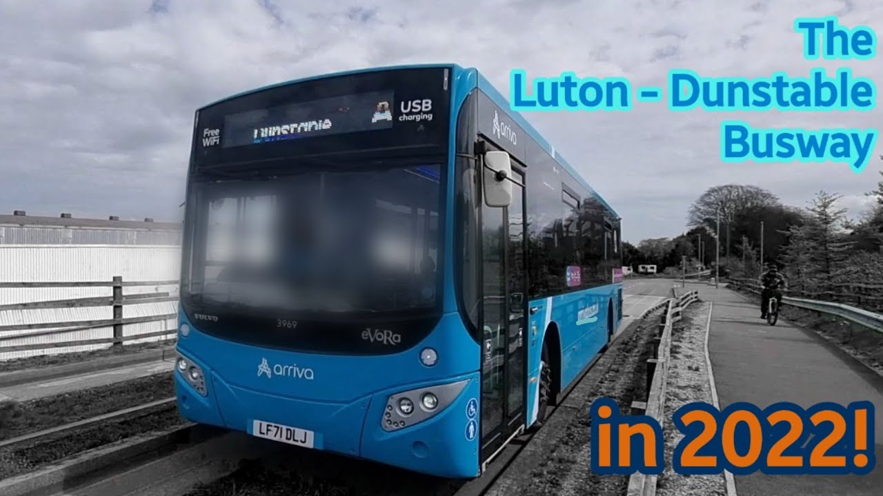 Buses on the Luton - Dunstable Busway in 2022! - YouTube