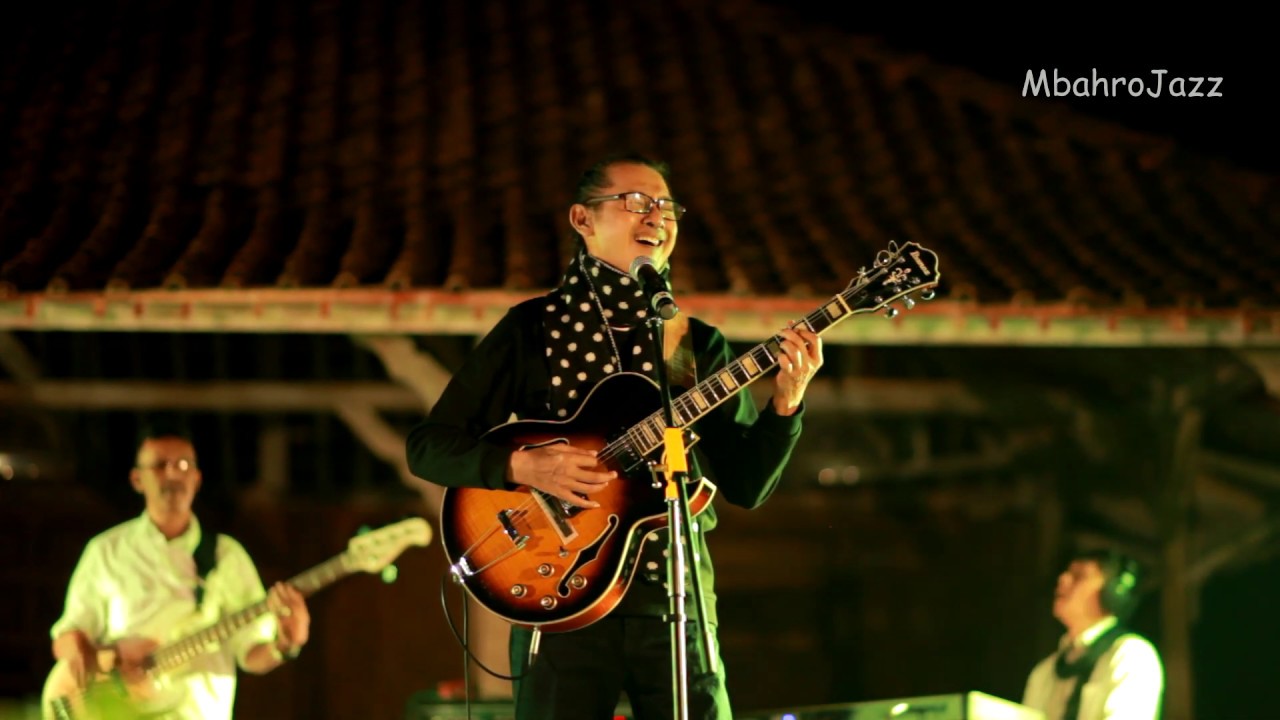 Mus Mujiono - LESTARI. Live @ Jazz Pinggir Rowo 2019, Angkringan Mbah ...
