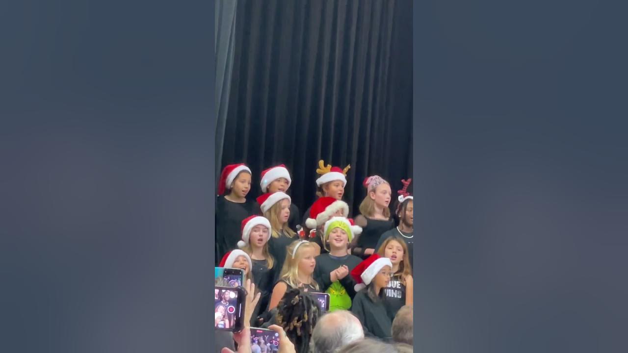 Elementary Christmas concert 2 - YouTube