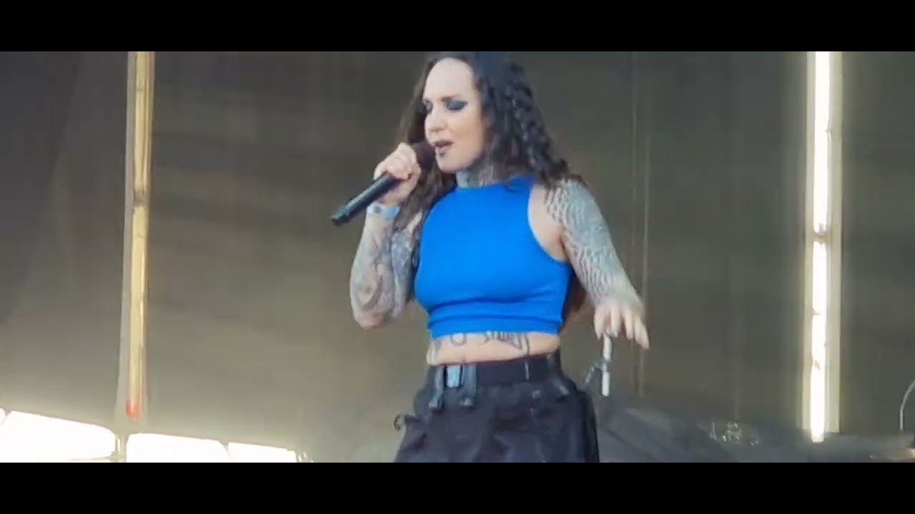 Jinjer - Pisces - RESURRECTION FEST 2022 - YouTube