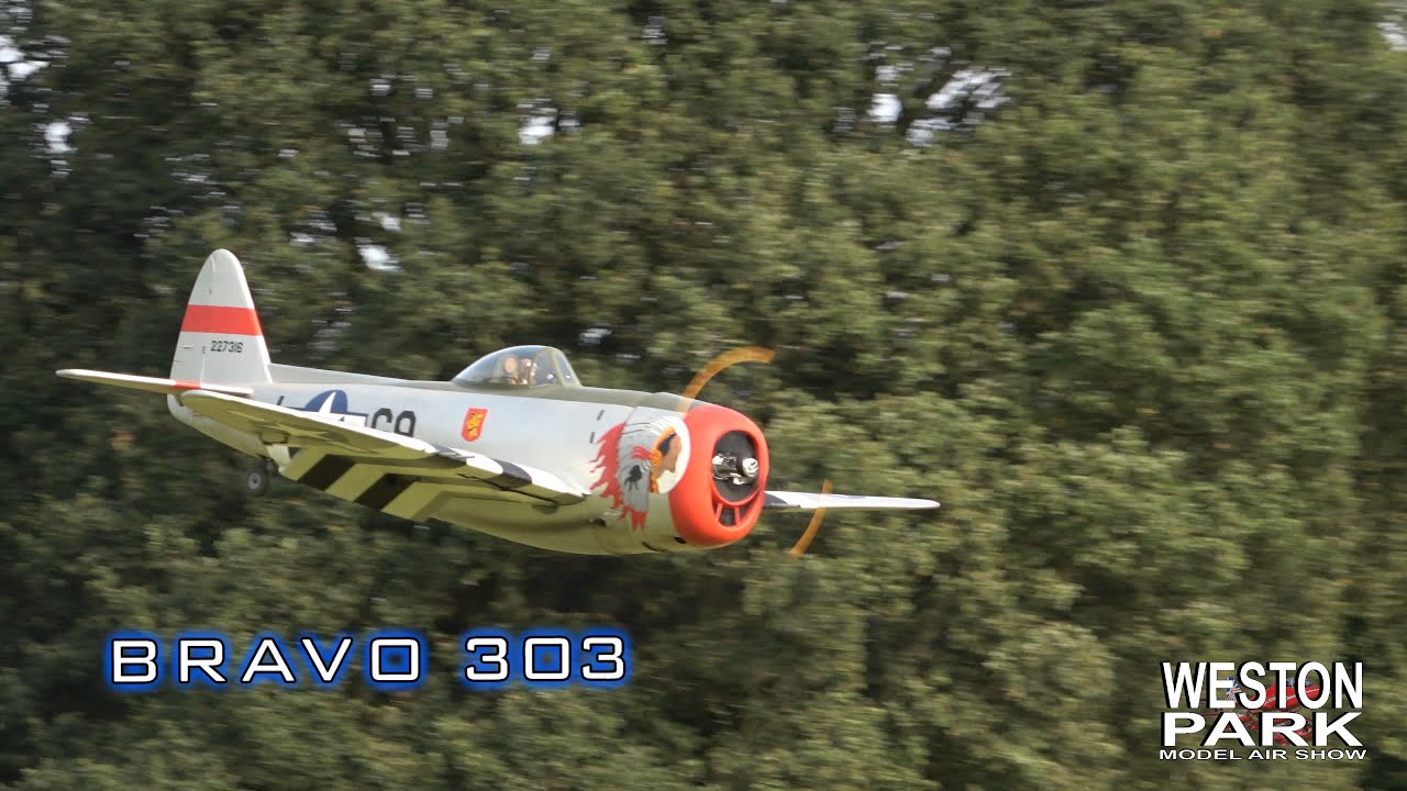 Giant RC scale plane - Weston Park model air show 2021 - YouTube