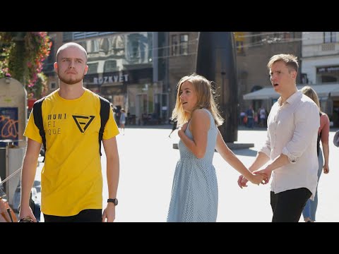 Pavel Čadek - Utekla mi s ajťákem (oficiální videoklip FI MU)