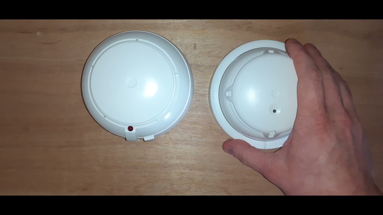 Détecteur optique de fumée adressable Siemens DO1131A et FDO221 - YouTube