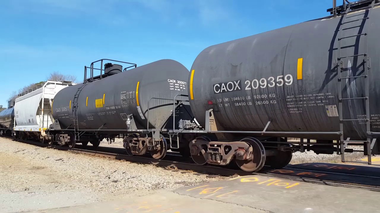 [HD] UP 6346 (C44AC) UP 7639 (C45ACCTE) CSX 5276 (ES40DC) CSX 8700 ...