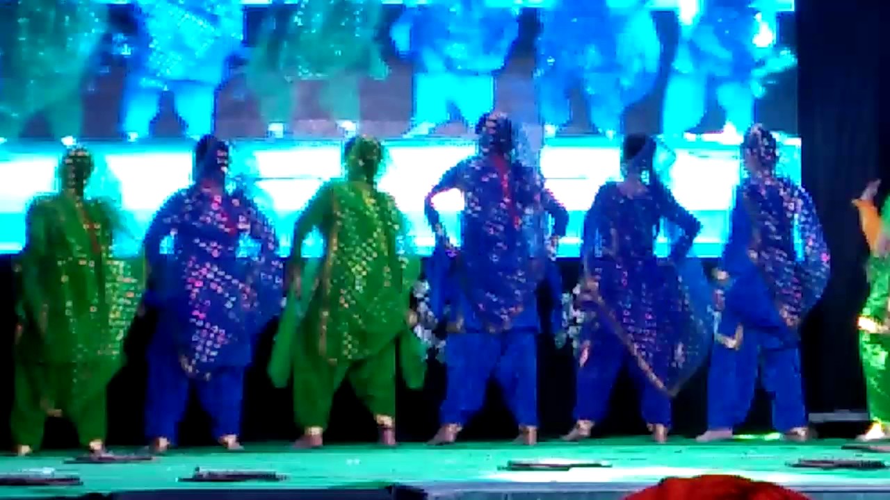 Annual Function Bhangra Performance By Students - YouTube
