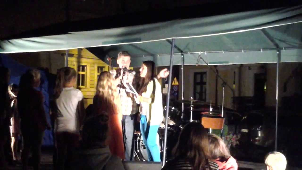 Wiktoria Malinowska - Koncert Charytatywny dla Marcelka - Mikołajki 17 ...