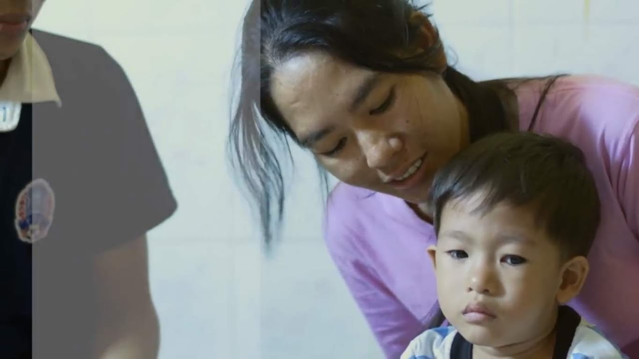 Dara Vuth souffre d'une maladie cardiaque - YouTube