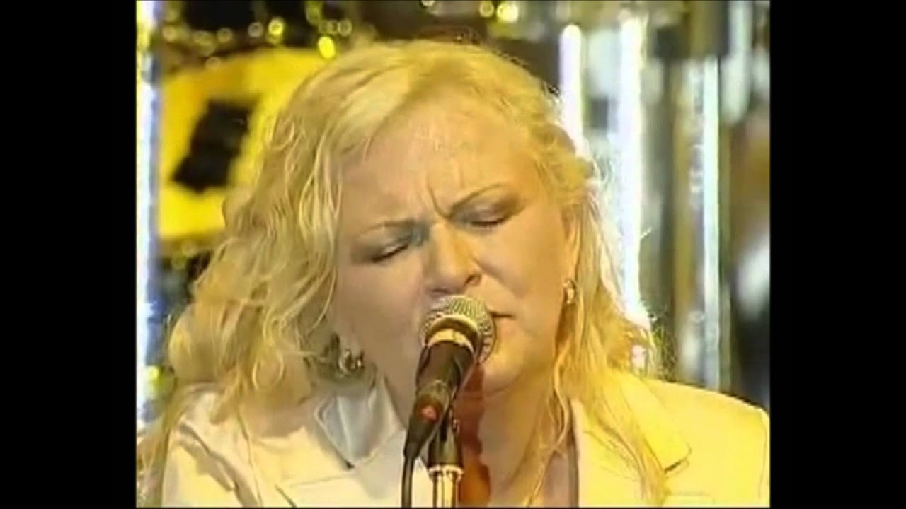 I'll be your woman (Golden Memories Tour Fiji) - Toni Wille (Feat. the ...