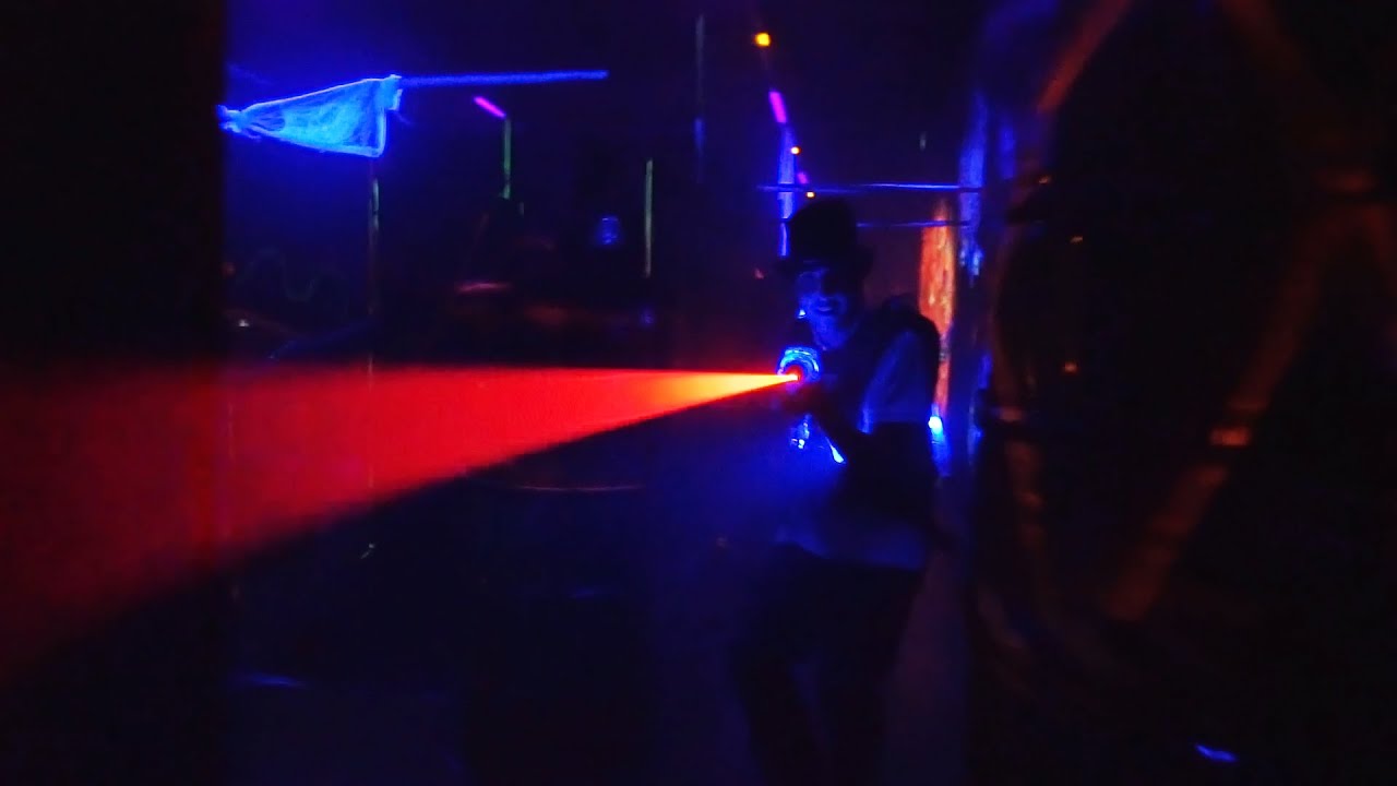 ALIEN ZONE, DANGER! - LASER TAG BATTLE - YouTube