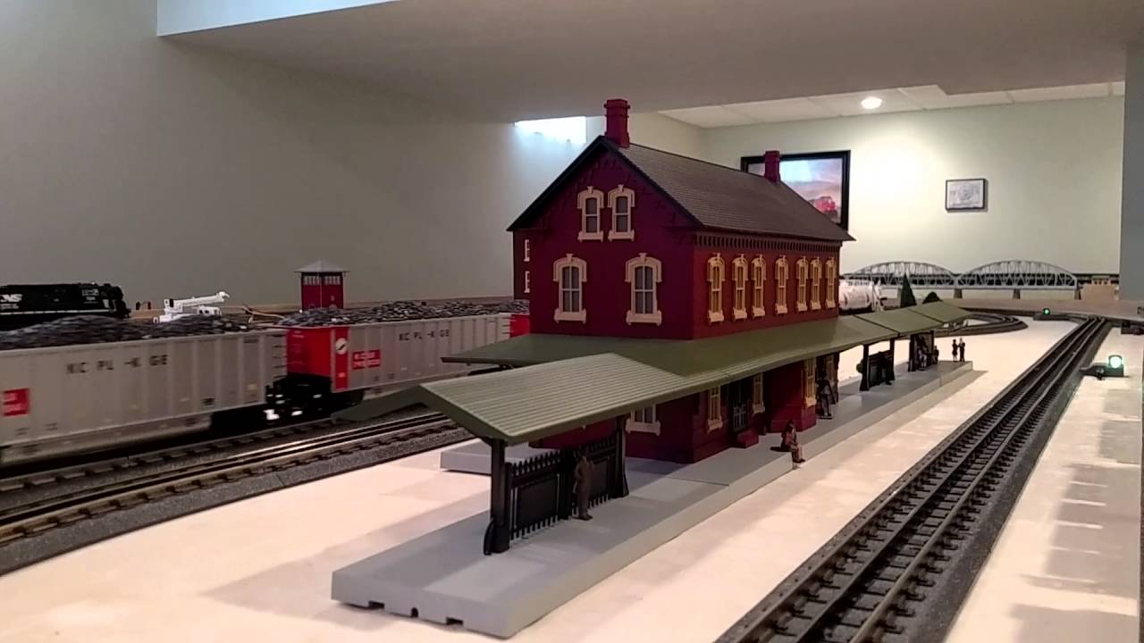 MTH O scale layout short running session - YouTube