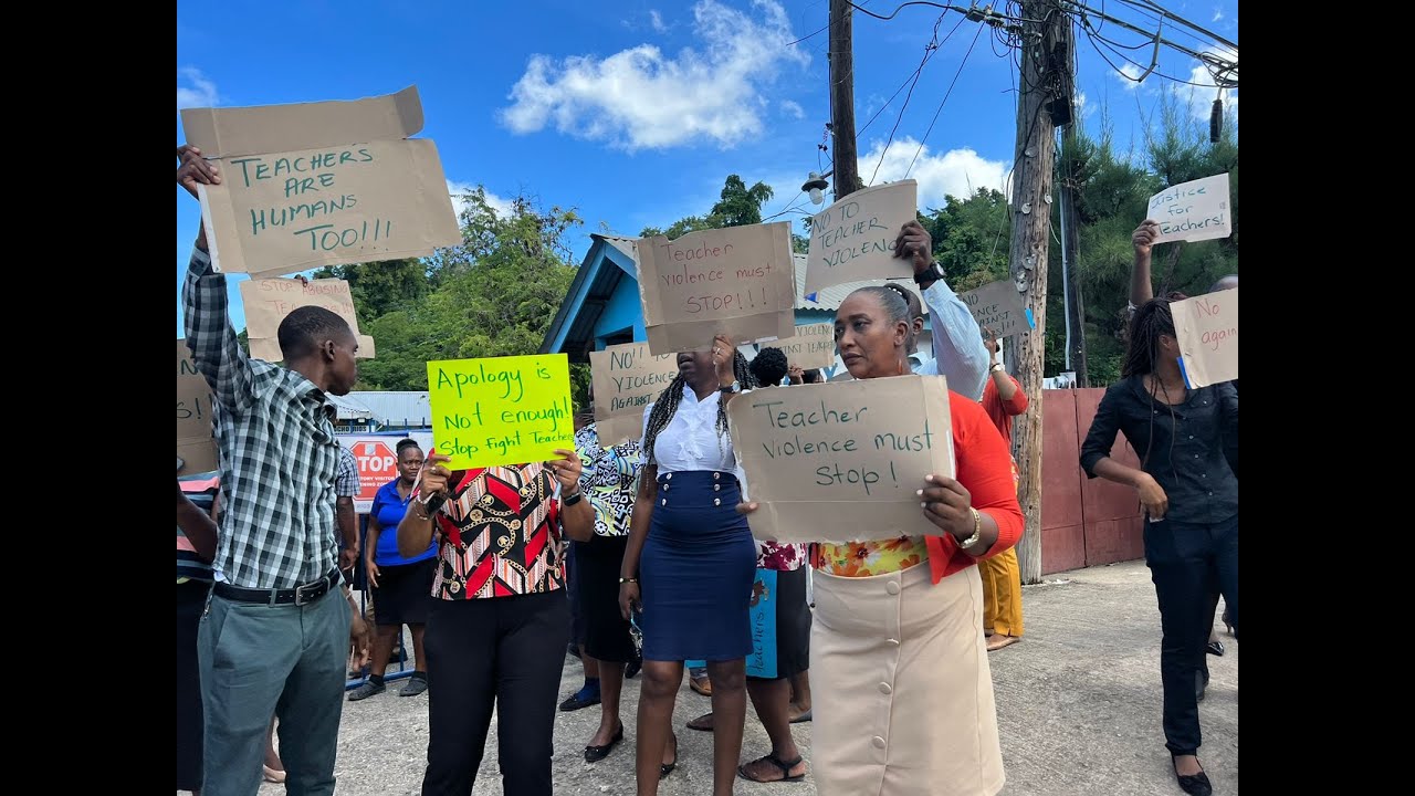 Teachers protest after parent fights VP at Ocho Rios primary - YouTube
