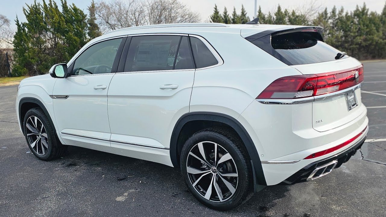 2025 VW Atlas Cross Sport 2.0T SEL Premium R-Line 4Motion NEW! - YouTube