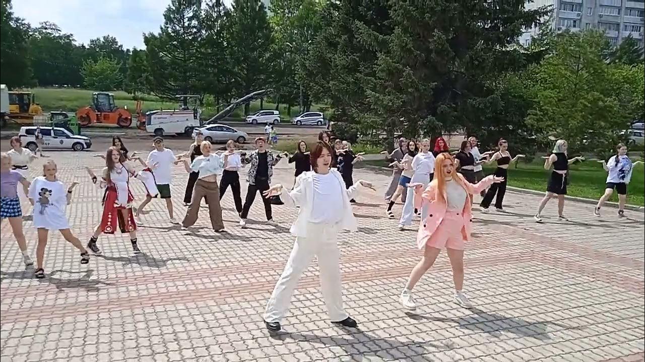 К поп танец Youtube