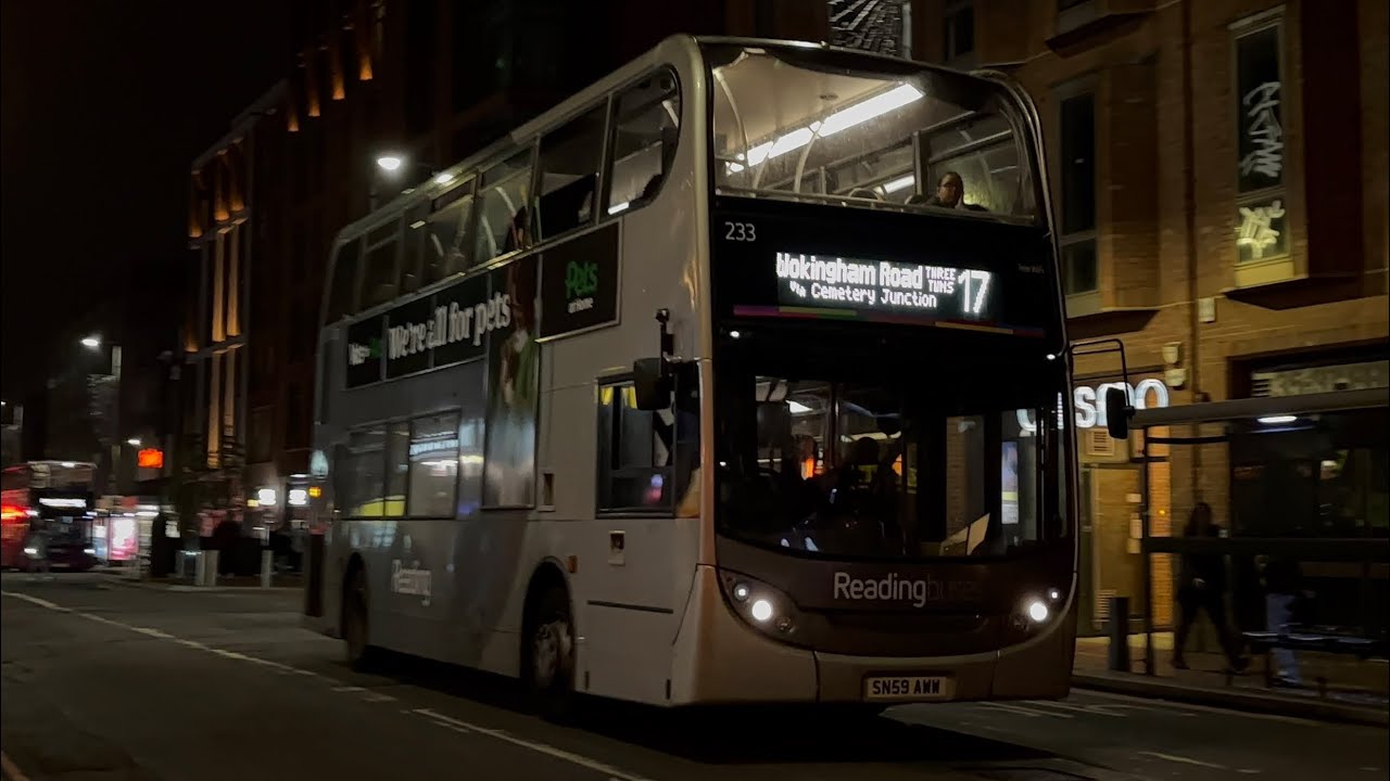Reading Buses ADL Enviro400 233 (SN59AWW) On Route 17 To Three Tuns ...