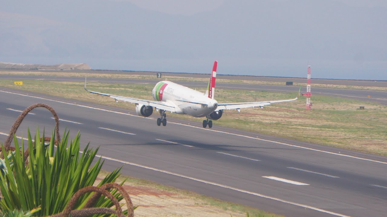 LANDING WAY OUTSIDE THE TOUCHDOWN ZONE TAP A321N at Madeira Airport ...