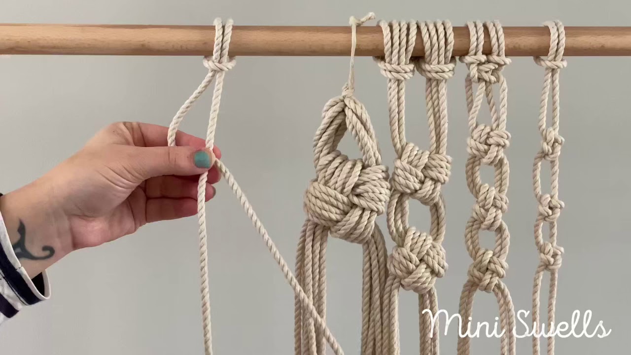 Macramé Tutorial - How to knot a Cross knot - YouTube