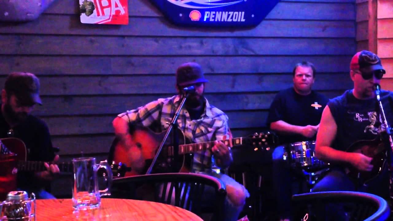 The Ground Rattlers at Brick Oven in Harrison, AR. - YouTube
