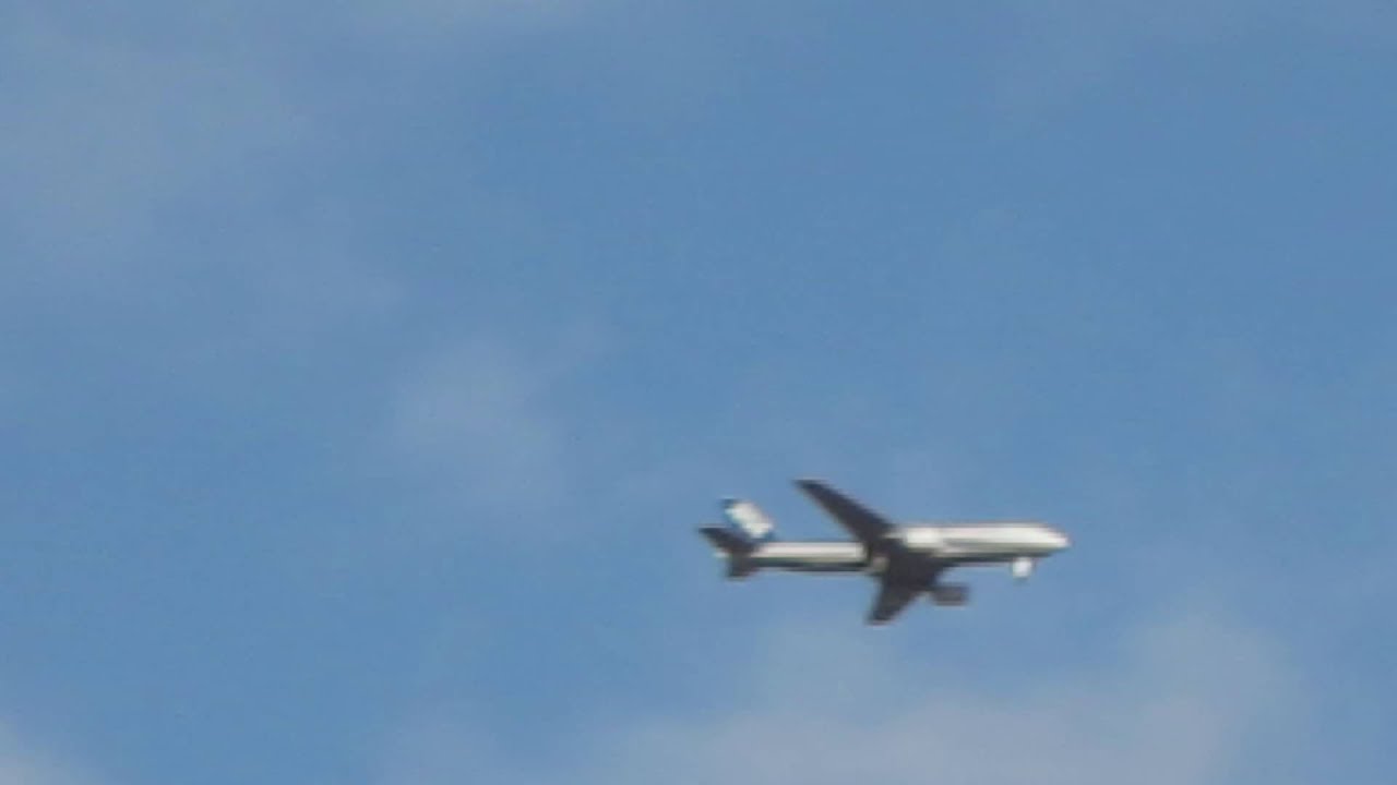 RC ANA B777 - YouTube