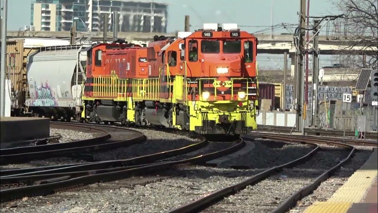 RARE CATCH! DGNO 148 RP20BD, 3416 SD40-2, and 146 RP20BD Mixed Freight Train in Dallas, TX ...