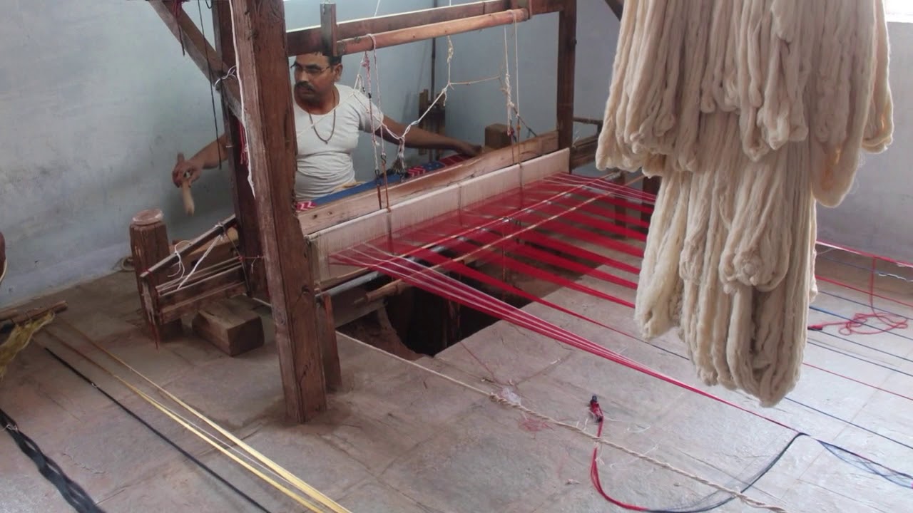 IKAAT/ POCHAMPALLY weaving - YouTube