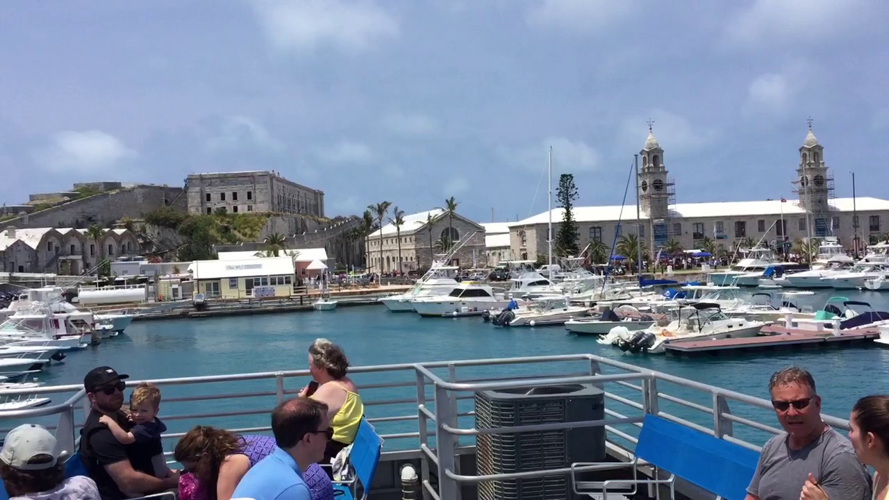Duck yard Bermuda - YouTube