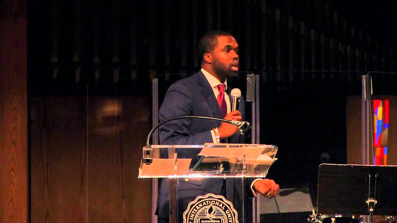 TIU Chapel: Romans 5:6-10 | Rev. Charlie Dates (Nov 12, 2014) - YouTube