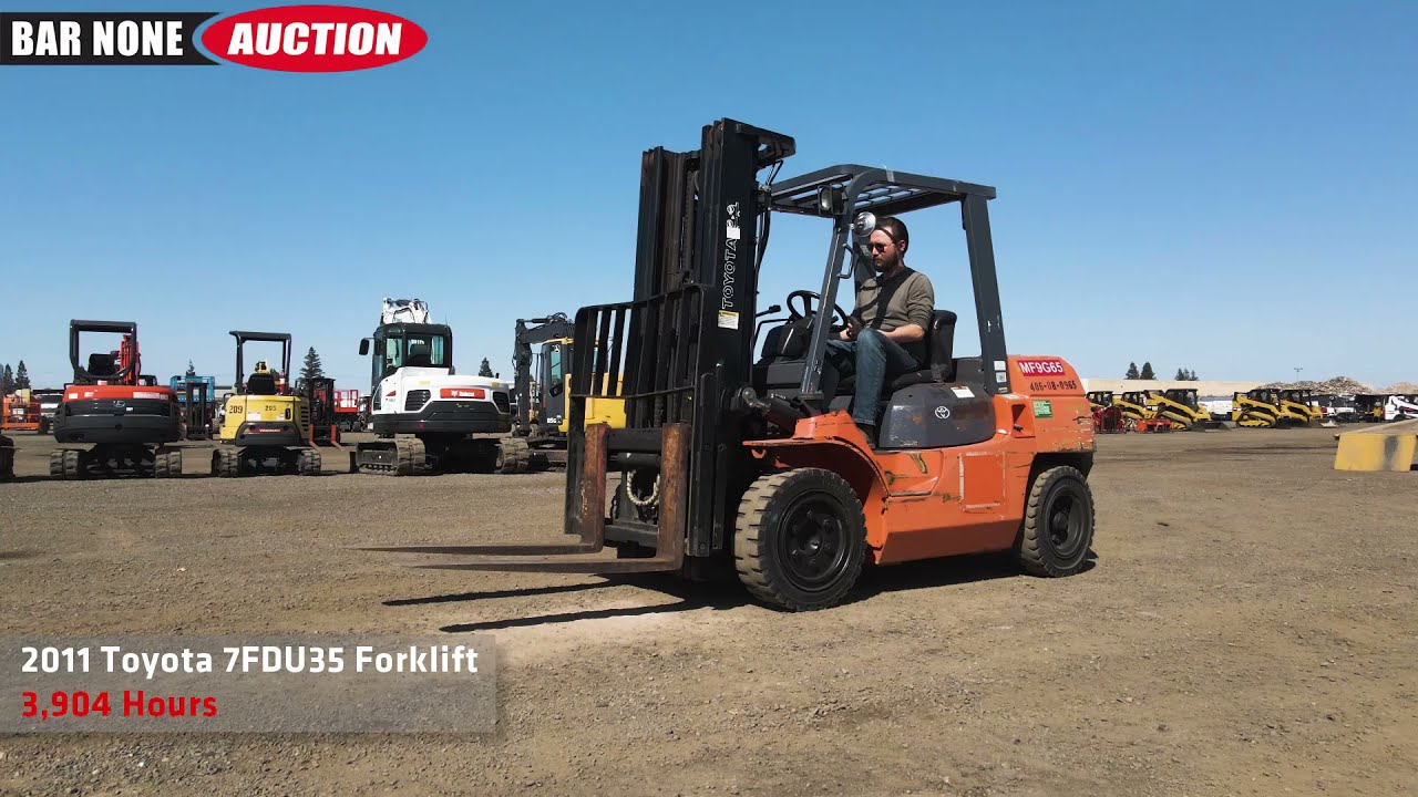 2011 Toyota 7FDU35 Forklift - YouTube