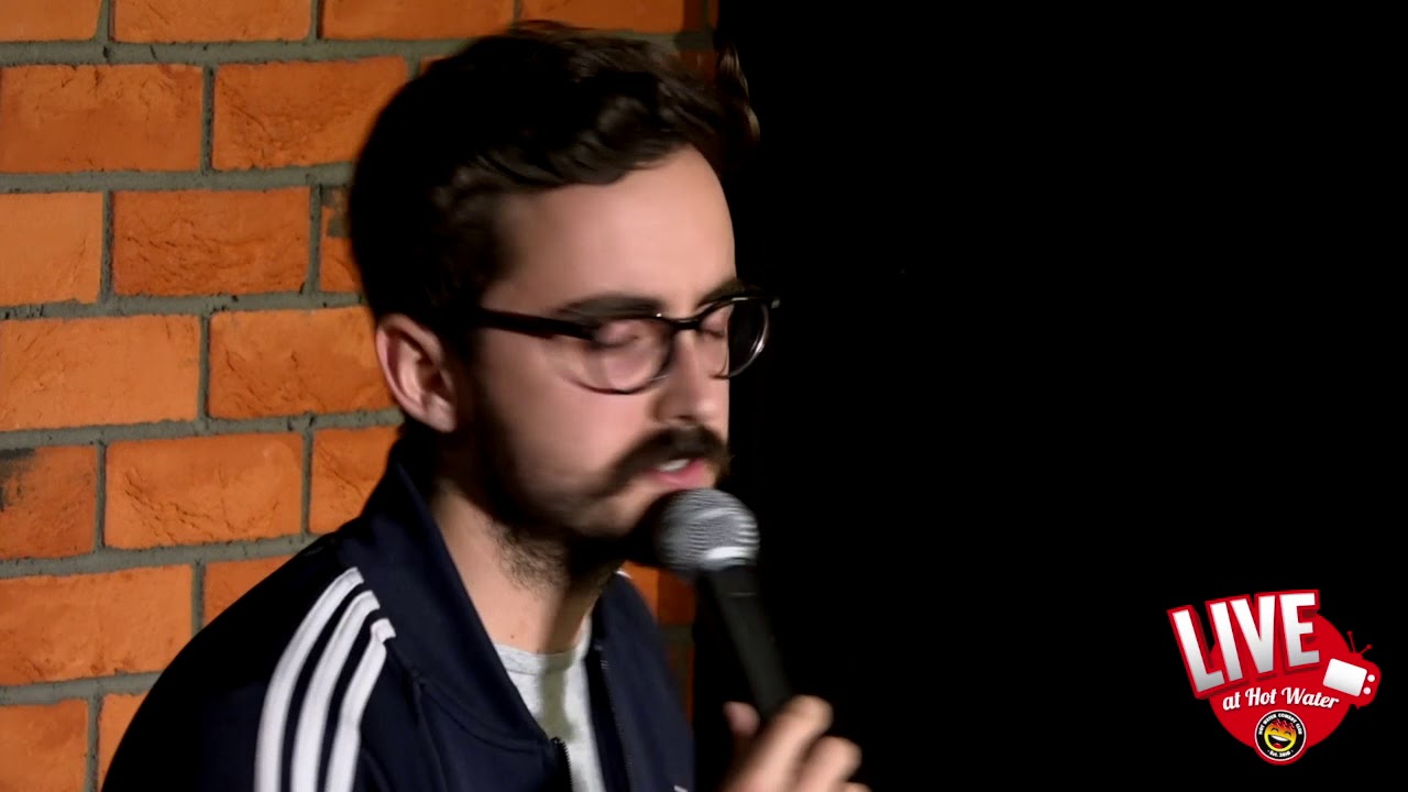 Daniel Muggleton | LIVE at Hot Water Comedy Club - YouTube