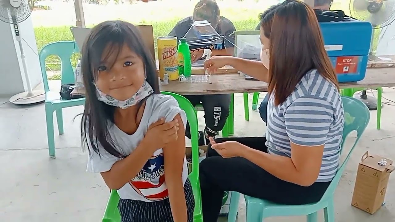 KUYA & INDAY FIRST DOSE 5-11 YEARS OLD//Rudzbadon officialTv - YouTube