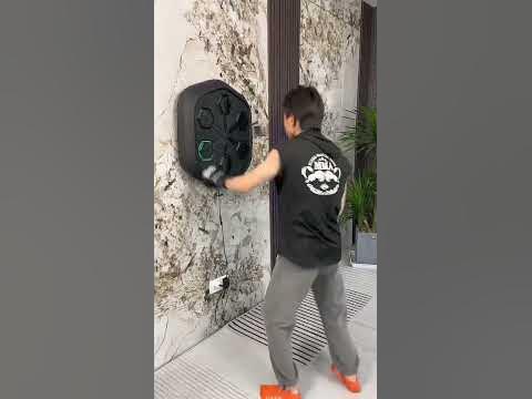 With the Music Boxing Training Machine, you can say goodbye to boring and monotonous workouts ...