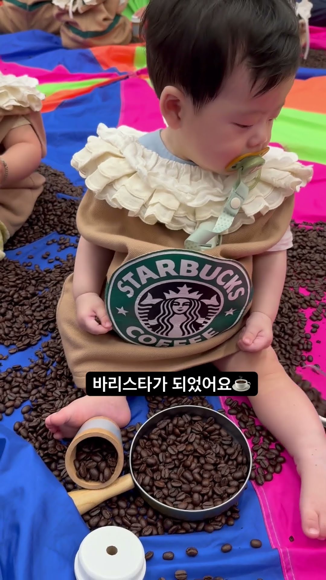 오늘은 바리스타가 되었어요 커피 한잔 드릴까요~ 롯데백화점 문화센터 바리스타 커피 원두 8개월아기 귀여운아기
