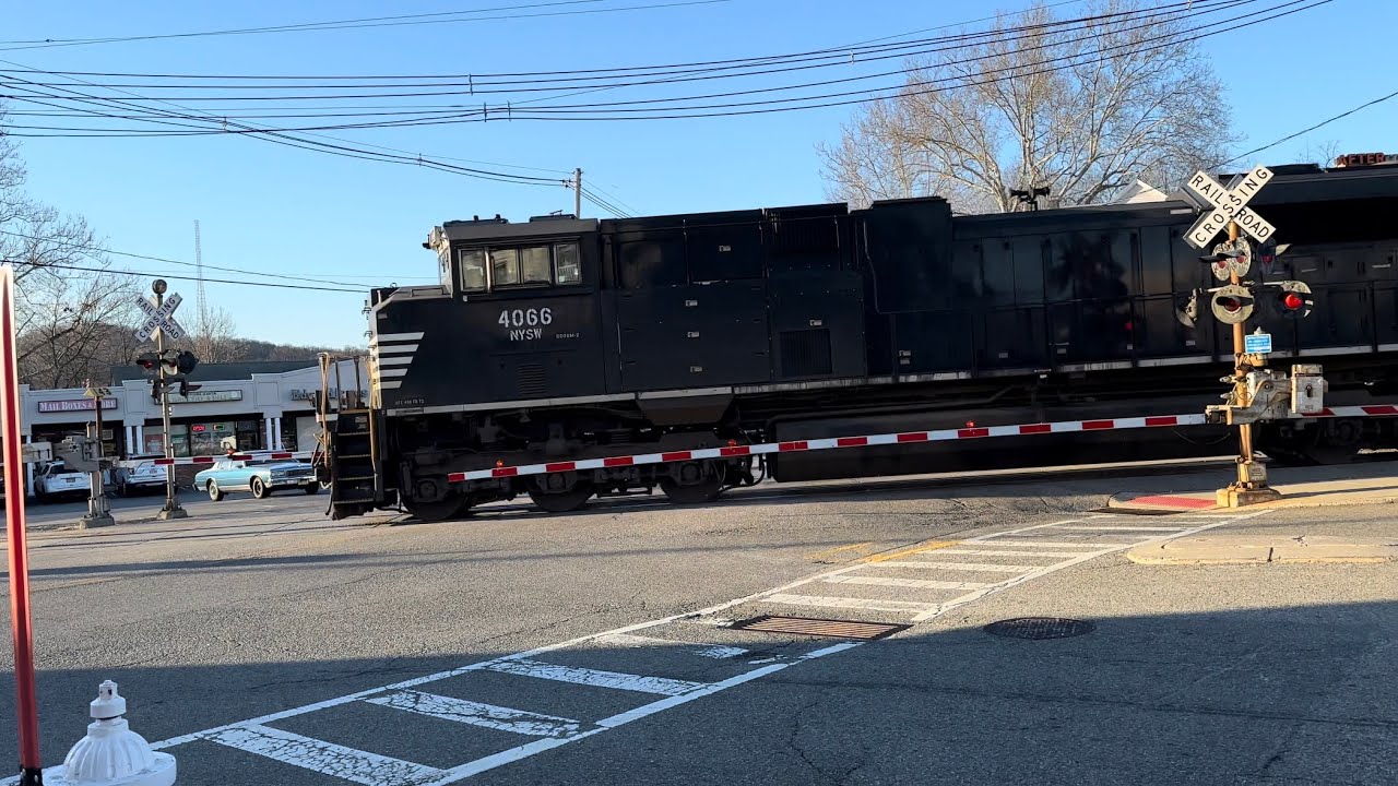 Railroad Crossing Pompton Lakes (US) | Wanaque Ave. | New Jersey - YouTube