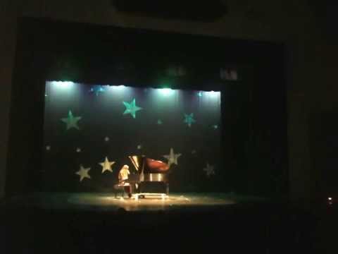 Sarah Harber Sings