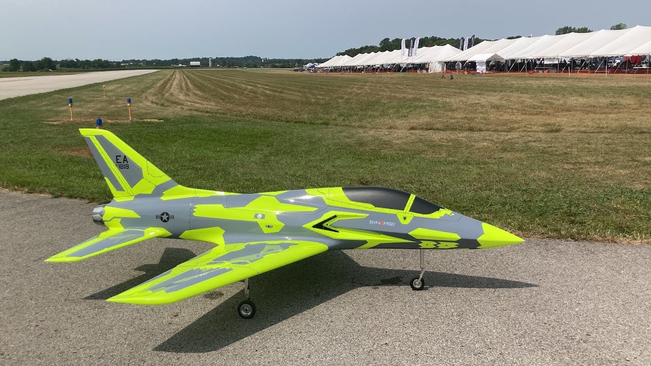 Elite Aerosports Rayzr 2.3m flown by Zavi Machinchy - JOK 2024 - YouTube