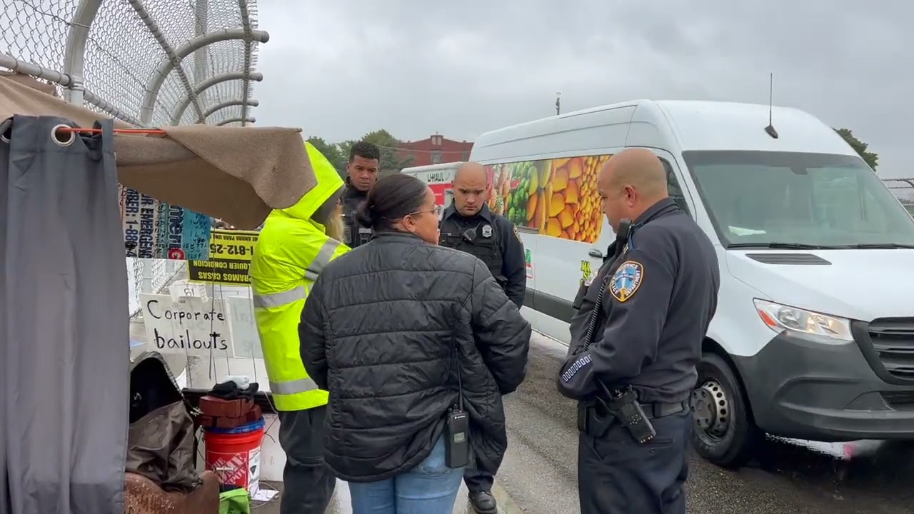 RI homeless man wants to live outside and protest. Police have other ideas.
