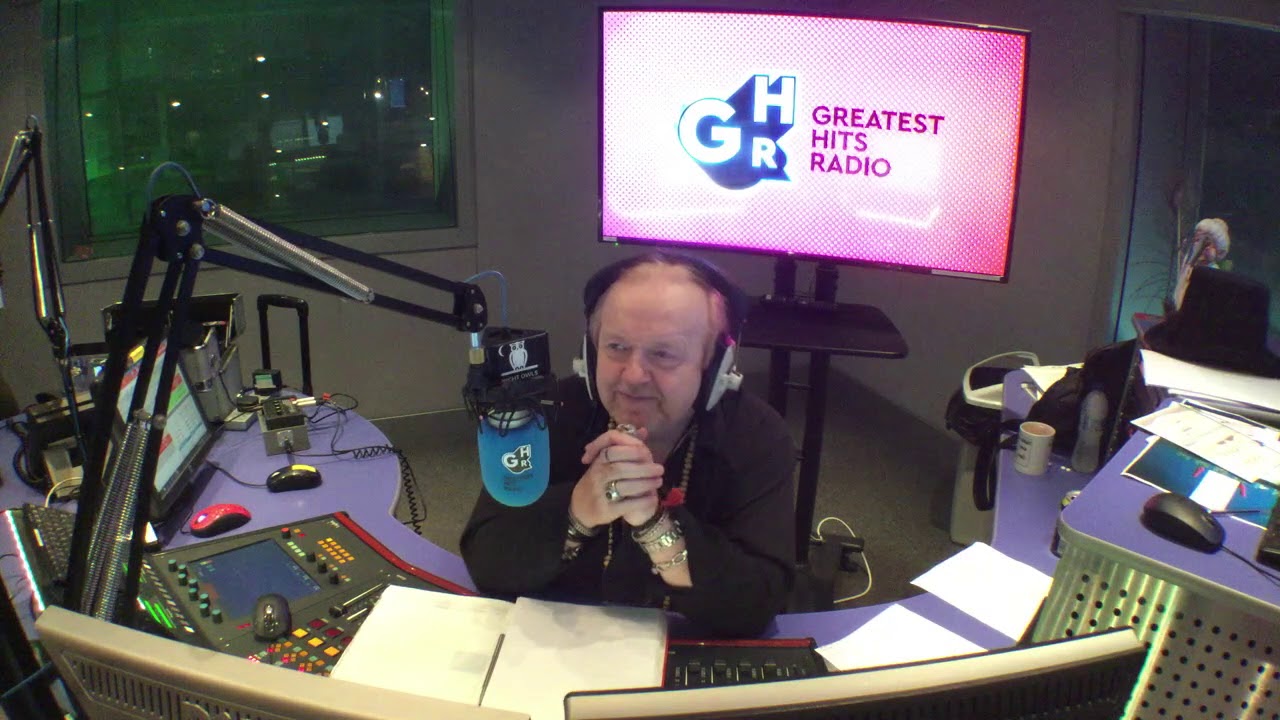 Alan Robson's Night Owls - 13th October 2019 - YouTube