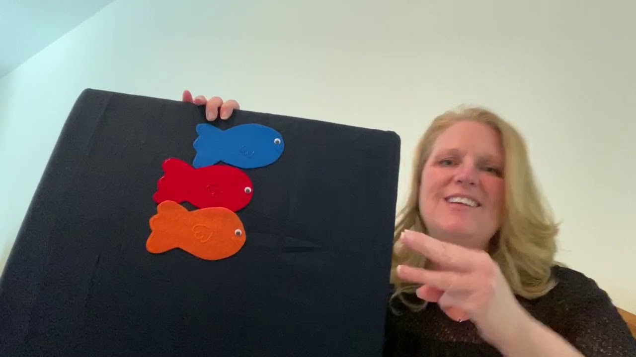 5 Little Fish Song - YouTube