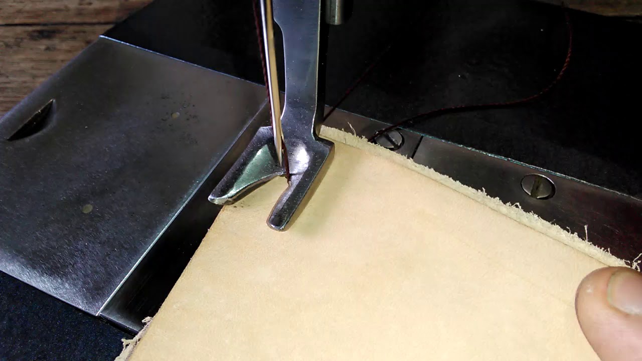 Singer 45K 1/3 - Sewing test on leather / Test couture sur cuir (Max ...
