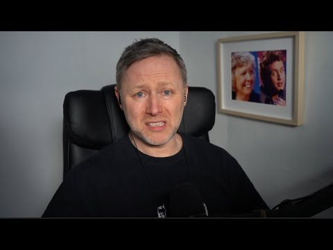 Limmy feels like he's let everyone down - YouTube