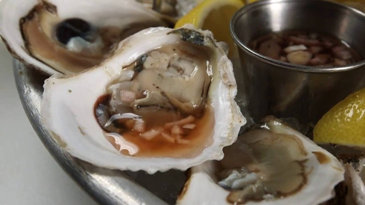 Mare - Boston (Phantom Gourmet) - YouTube