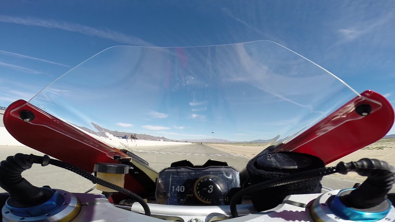 Chuckwalla Valley Raceway, Motorcycle Track Day - YouTube
