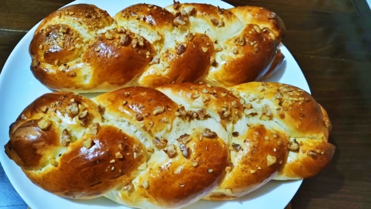 PASKALYA ÇÖREĞİ TARİFİ TEL TEL AYRILAN YUMUŞACIK PASTANEDEN ALMAYA SON ...