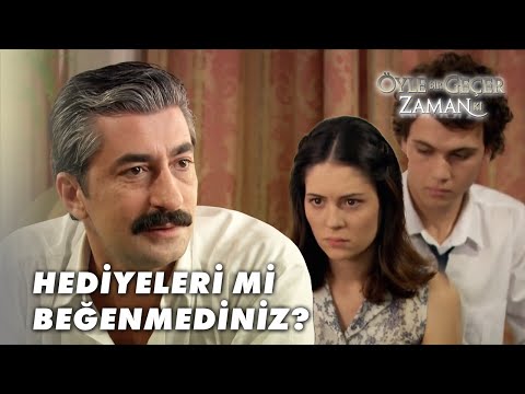 Ali Kaptan Seferden Getirdiği Hediyeleri Dağıtıyor! - Öyle Bir Geçer Zaman Ki Özel Klip