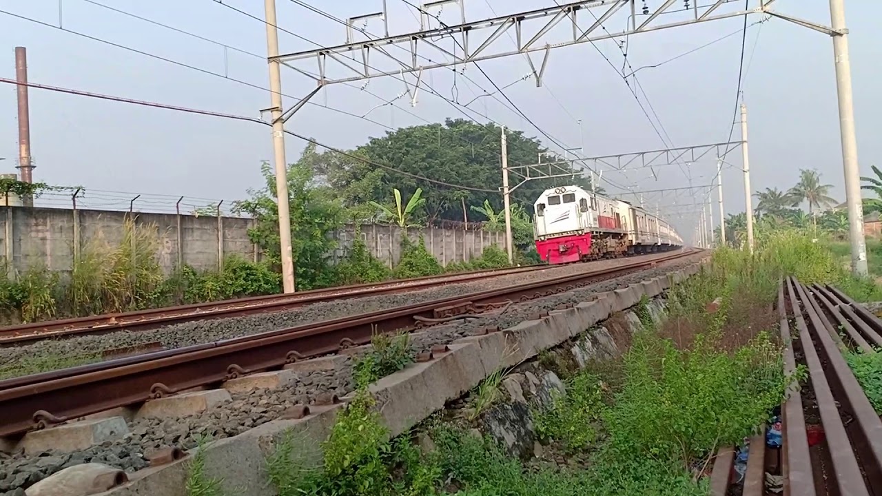 CINEMATIC KEDUA VIDEO KERETA - YouTube
