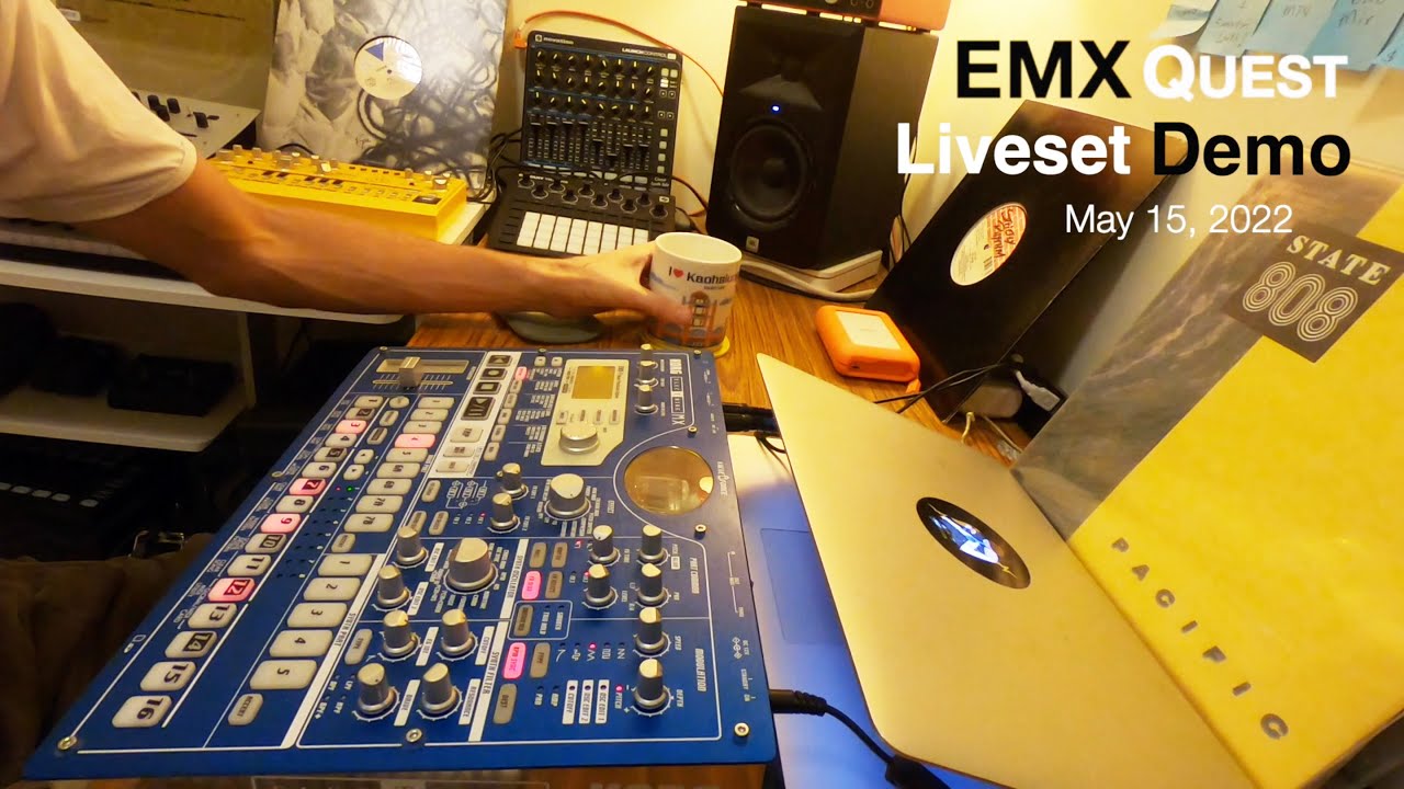 Techno Quest - Liveset on the Korg EMX-1 - YouTube