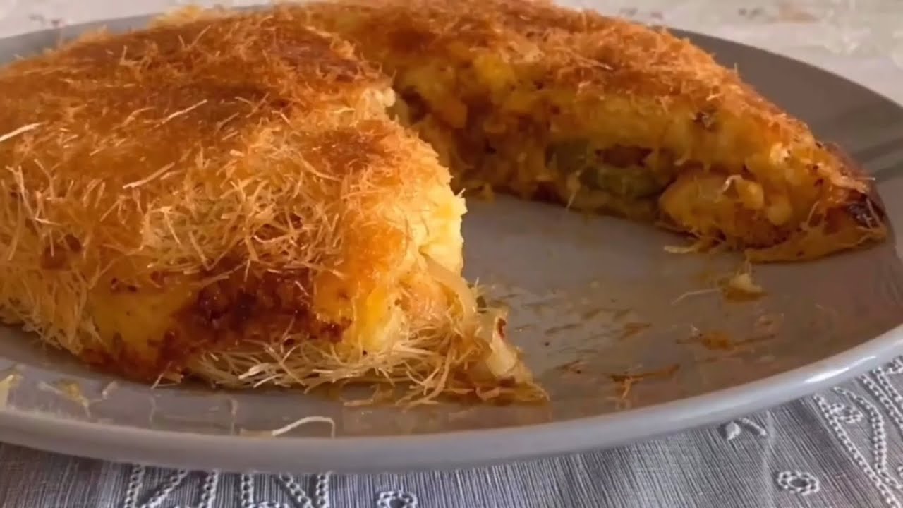 Kunafa Chicken Pie - YouTube
