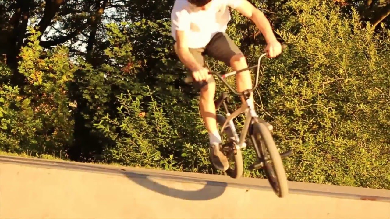 Golden Hour (BMX) HVAFF 2016 - YouTube