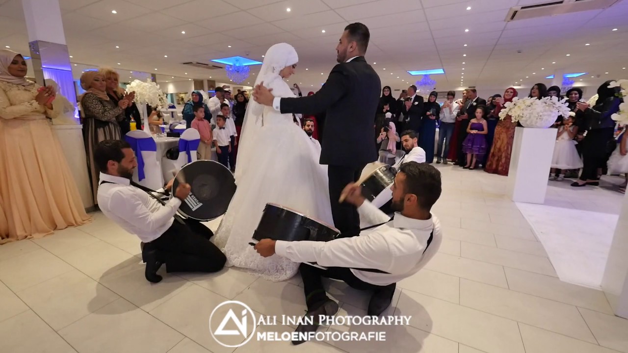 LEBANESE WEDDING ENTRANCE WITH LEBANESE DABKE - YouTube