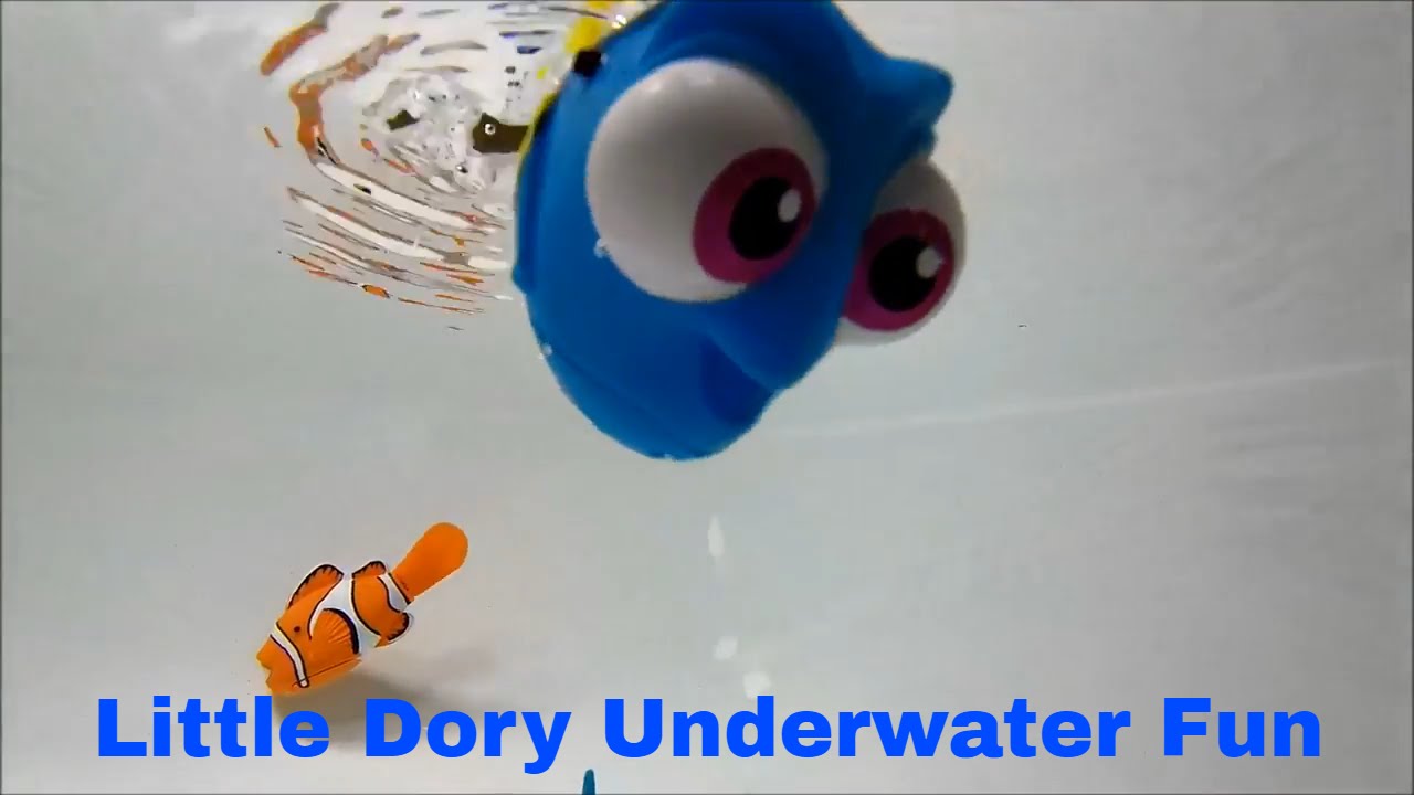 Finding Dory Little Dory Marlin Underwater GoPro Kids Fun baby Bath ...