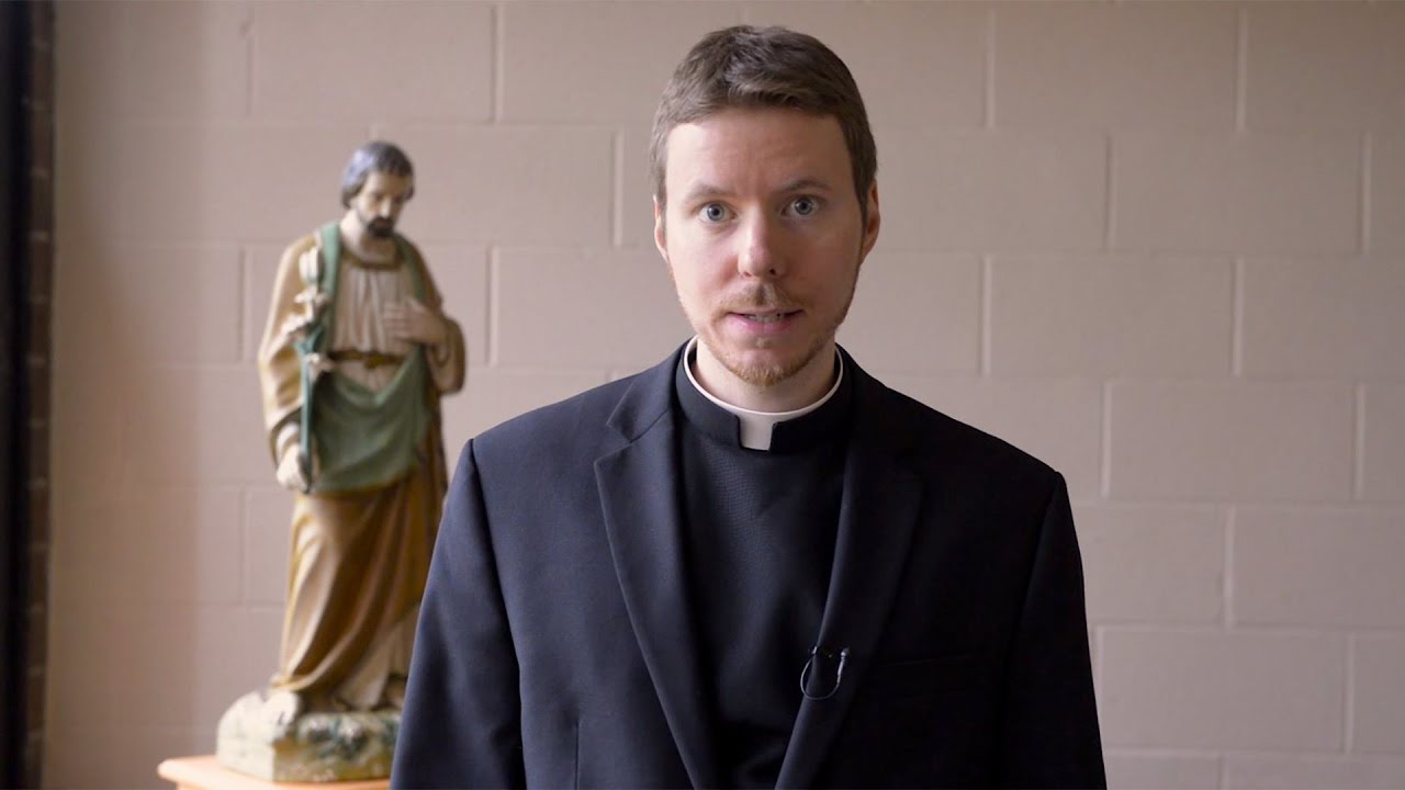 Father Justin Miller talks about prayer during Advent - YouTube